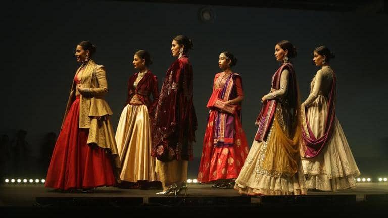 NIFT Gandhinagar presents 'Panchtatva' designs to G20 delegates in ...