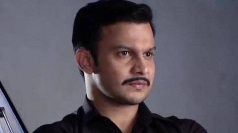 Who is Milind Safai? Marathi film, TV actor who died from cancer ...