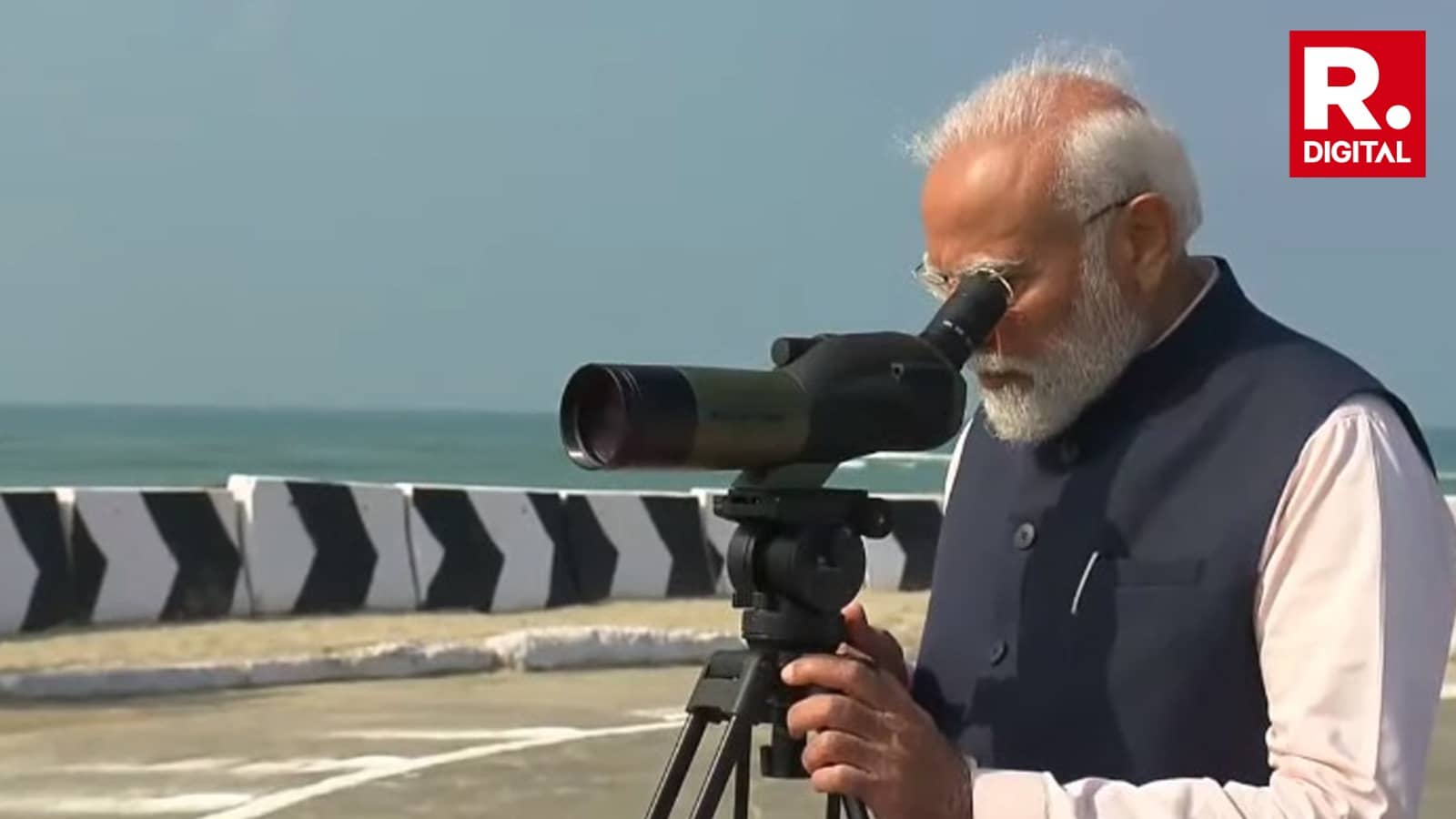PM Modi Visits Ram Setu's Origin in Tamil Nadu Ahead of Pran Pratishtha ...