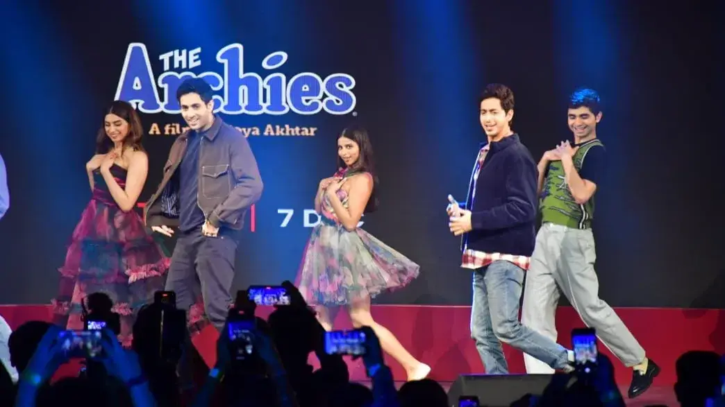 Agastya Nanda, Khushi Kapoor, Vedang Raina groove to Va Va Vroom at The Archies music launch ...