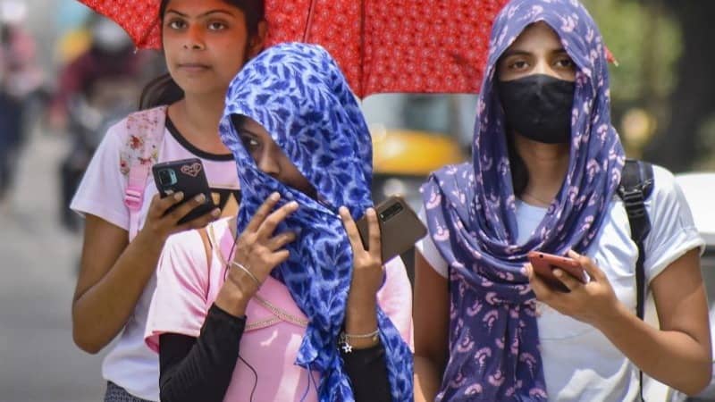 Heatwave In North: Temperature Again Soars 47 degrees Celsius In Parts ...
