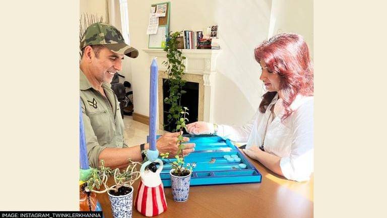 Akshay Kumar Birthday: Twinkle Khanna pens heartfelt note, gives sneak ... Akshay Kumar Birthday: Twinkle Khanna pens heartfelt note, gives sneak ...