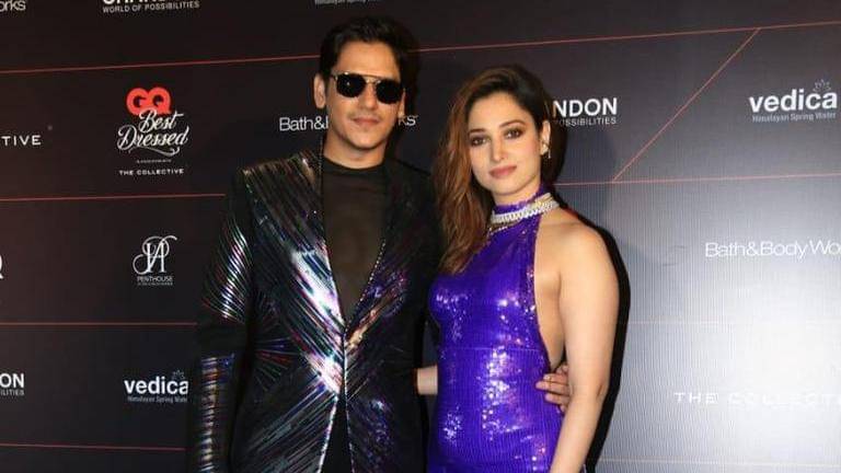 Tamannaah Bhatia's video of clicking boyfriend Vijay Varma's photos goes viral | Republic World