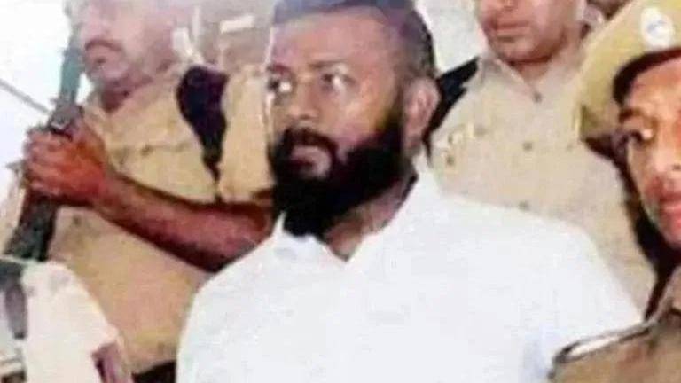 SC refuses to shift conman Sukesh Chandrashekhar from Mandoli prison ...