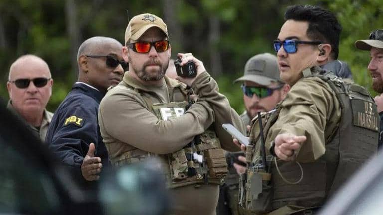US Shooting| Search area widened for Texas gunman after Five killed ...