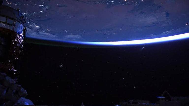 NASA shares skywatching tips on how to photograph Comet NEOWISE ...