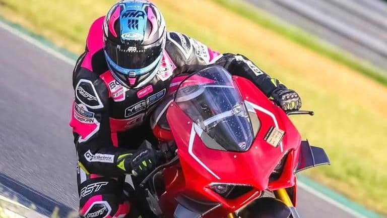 British superbike rider dies after crash at English track | Republic World
