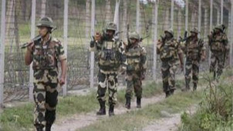 Pakistan shells forward areas along LoC in J-K's Poonch- Republic World