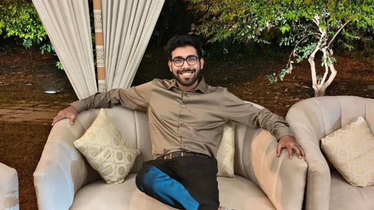 Inspiring story of Vaibhav Dang: How he became India's youngest author ...