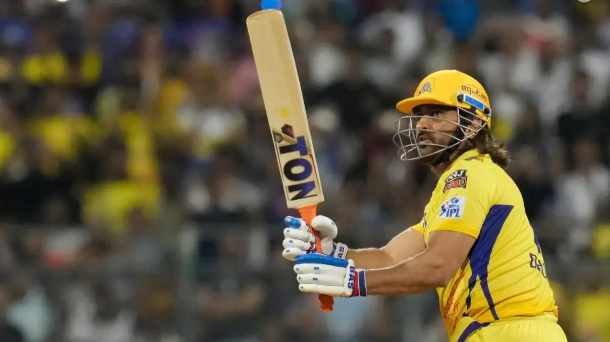 'A batting template at death bowling': MS Dhoni's timeless cameo vs MI ...