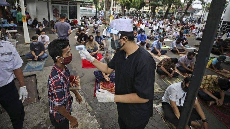 Indonesia's capital Jakarta partly reopens from virus lockdown ...