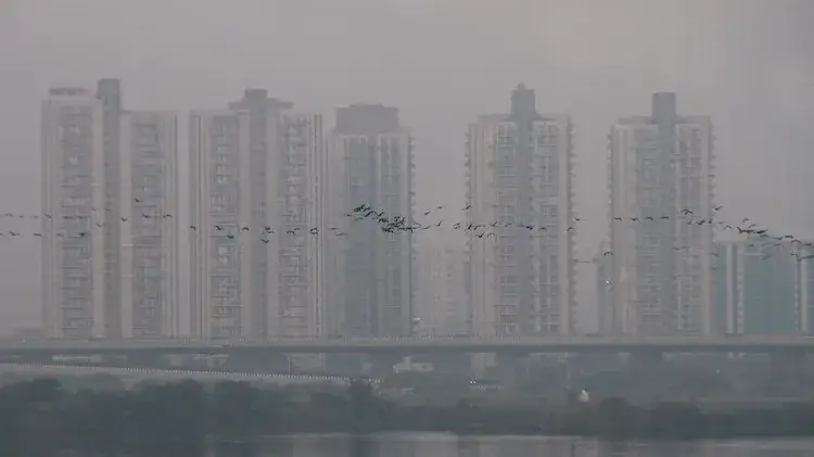 Gurugram Shuts Primary Schools as Pollution Levels Soar, AQI Touches ...