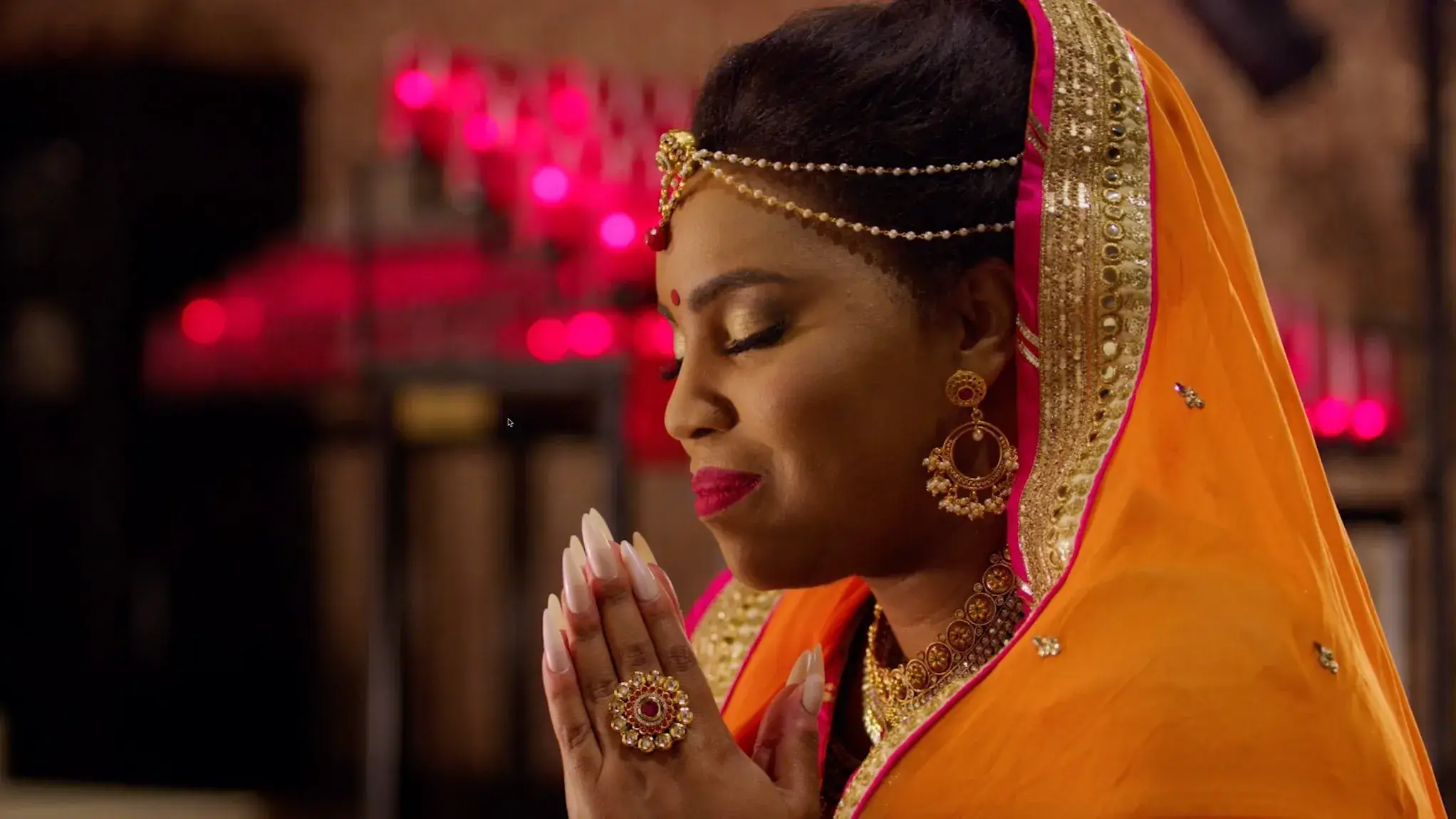 US singer Mary Millben shares Diwali greetings | Republic World