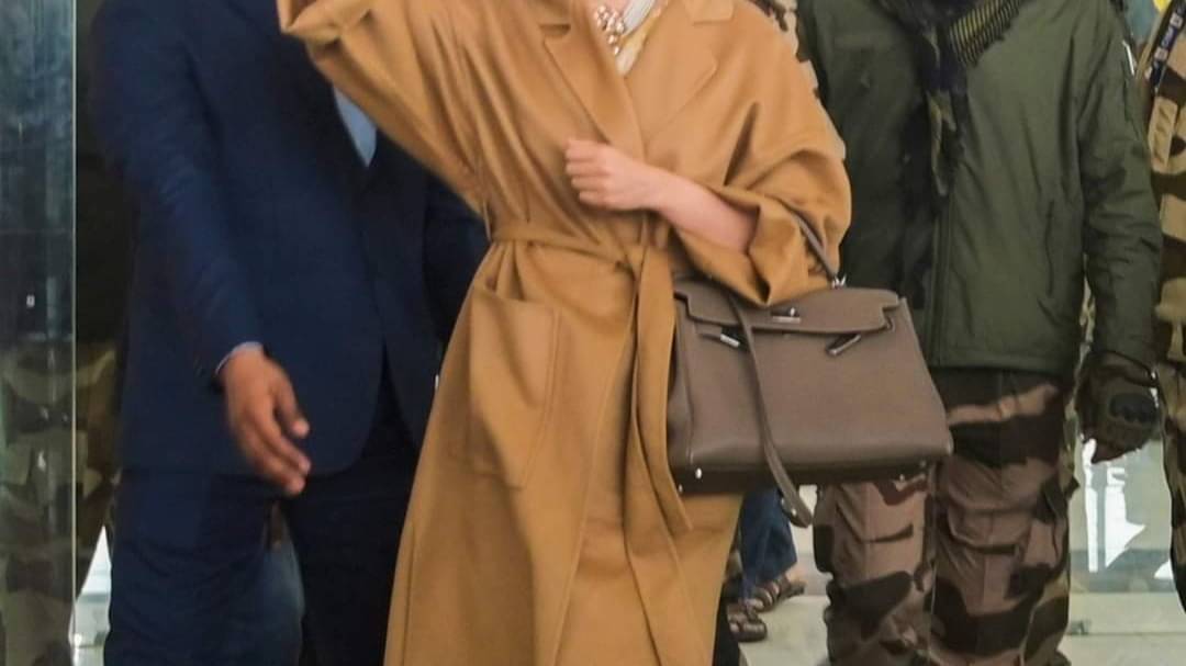 Ahead Of Ram Mandir Pran Pratishtha, Kangana Ranaut Performs Yagya In ... Ahead Of Ram Mandir Pran Pratishtha, Kangana Ranaut Performs Yagya In ...