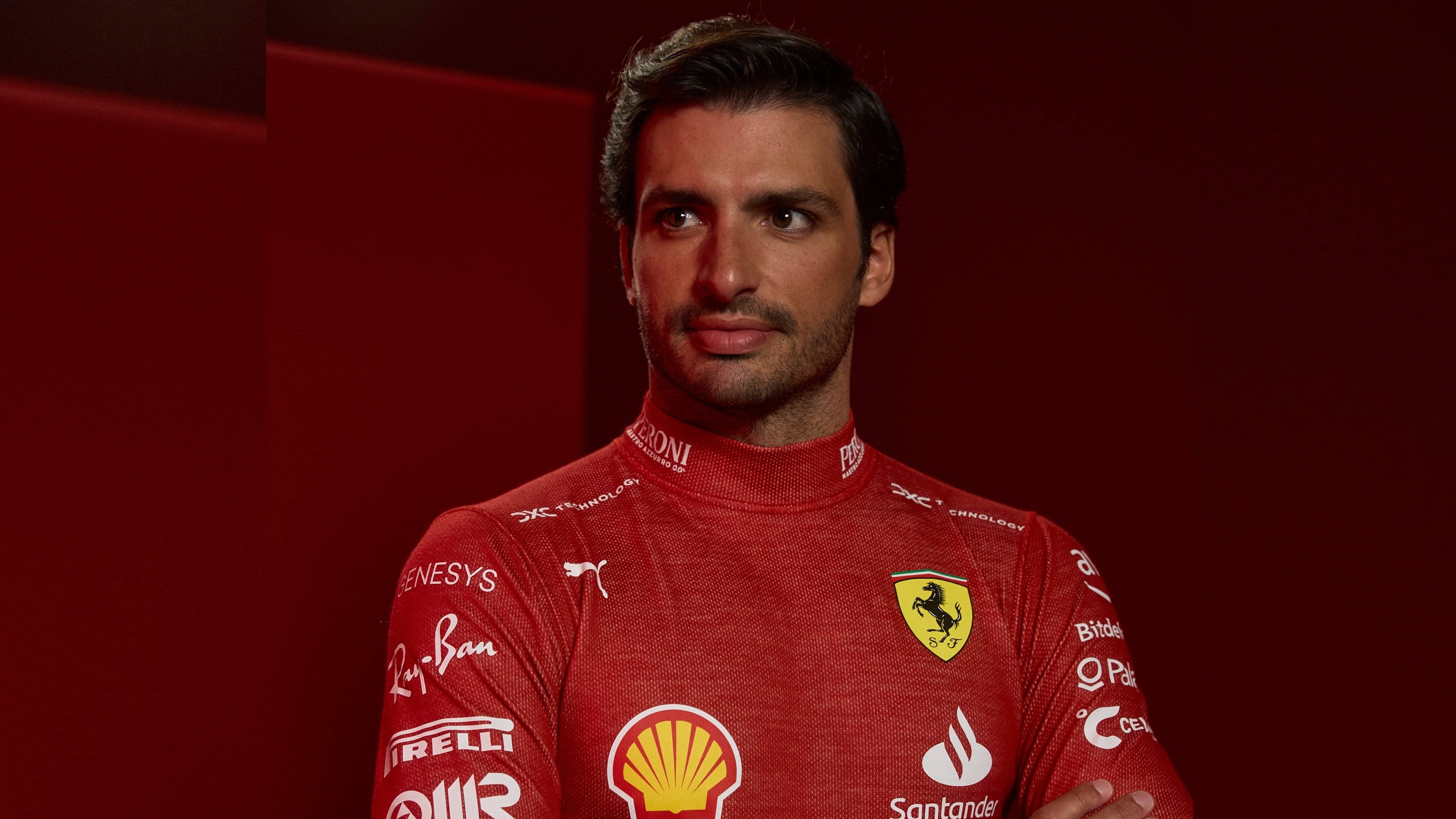 F1: Carlos Sainz Who Lost His Seat to Lewis Hamilton Signs for Williams; Issues First Reaction ...