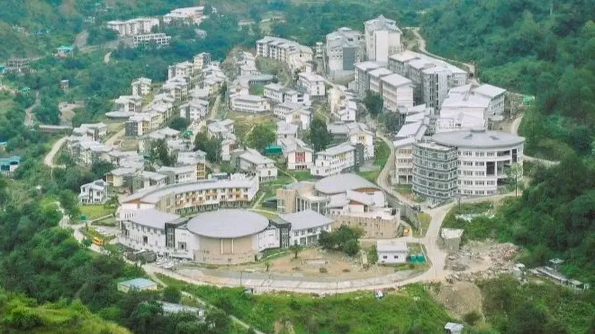 Indian Students Show Highest Entrepreneurial Spirit Globally: IIT-Mandi ...