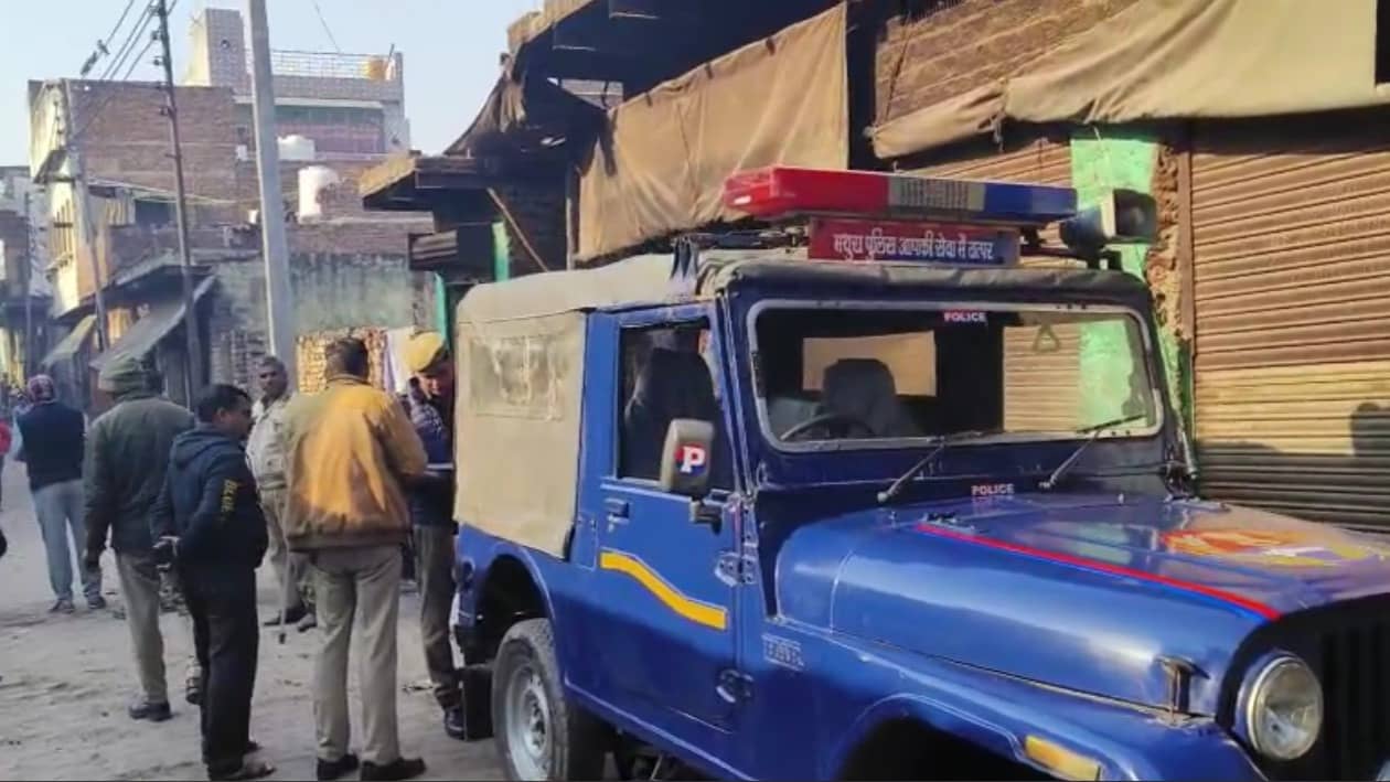 Mathura: 6 Injured in Stone-pelting in Minority Area, 5 Arrested by ...