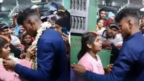 Couple gets married in moving train gone viral on social media | Republic World