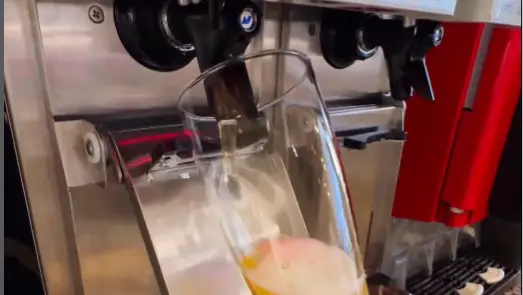 Viral: Self-Pouring Beer Machine in Japan Takes the Internet by Storm ...