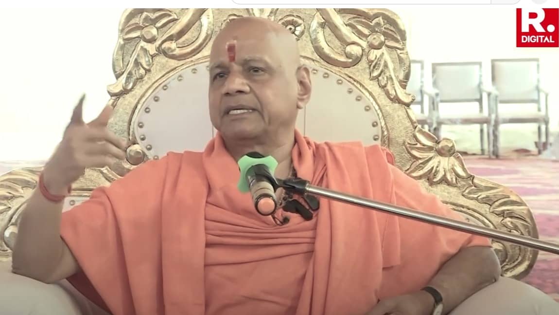 Govind Dev Giri: Willing to Forget Everything if 3 Temples Are Handed ...