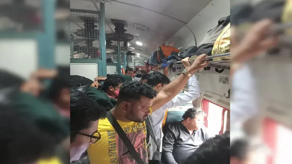 Despite booking a confirmed ticket, man forced to stand for entire ...