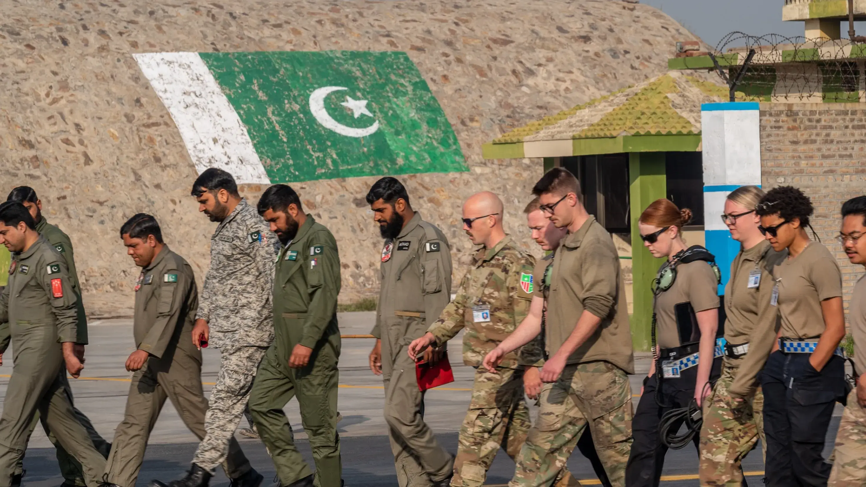 U.S. grapples with providing military aid as Tehrik-e-Taliban tests ...