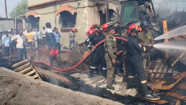 Naval & civil agencies contain fire near INS Tunir | Republic World