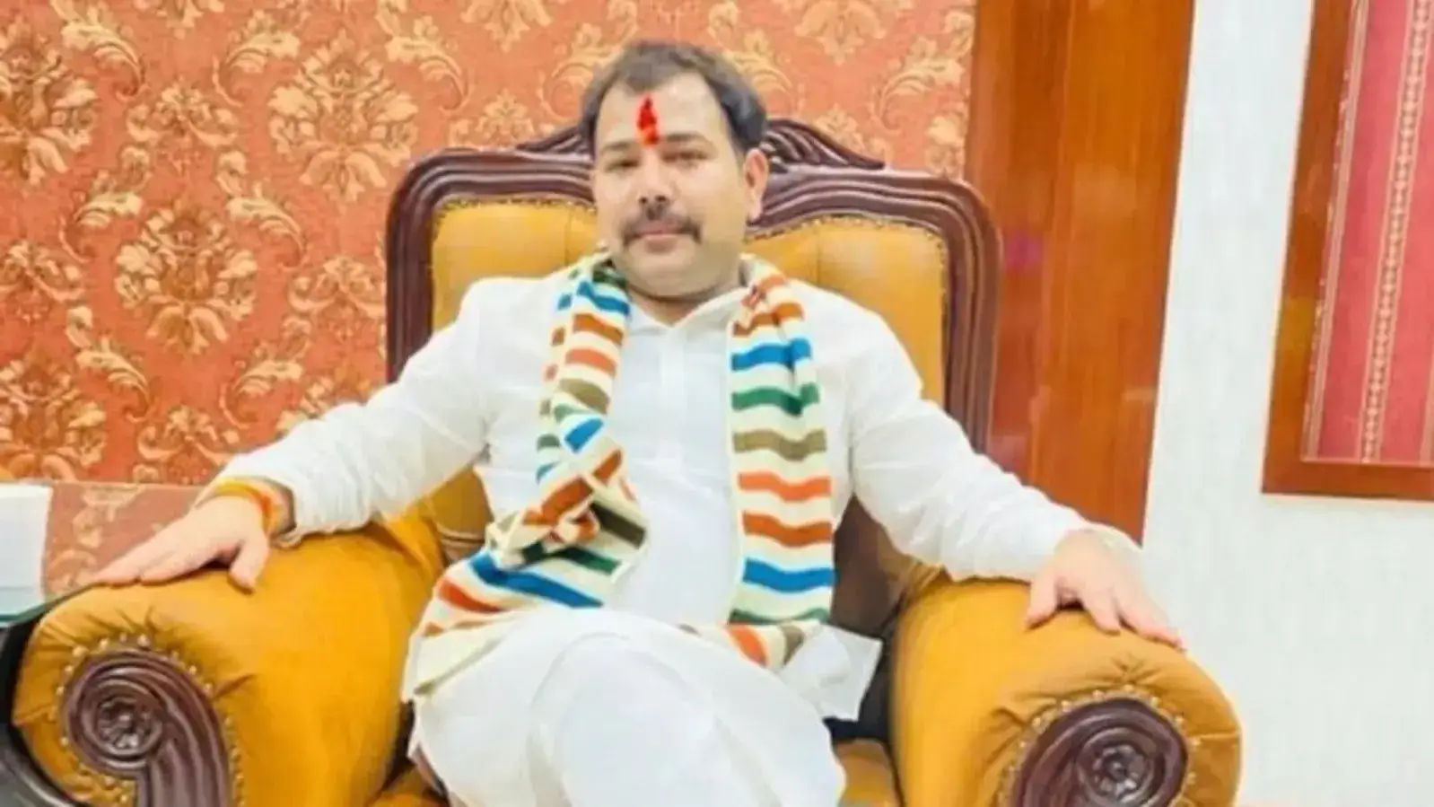 Union Min's son calls alleged bribery video 'fake' | Republic World