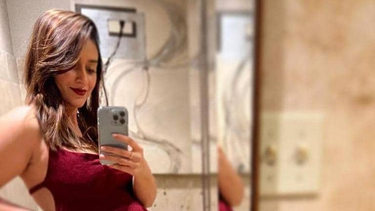 Ileana D'Cruz flaunts her fully grown baby bump in red dress | Republic ...