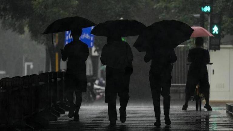 Beijing records its heaviest rainfall in 140 years, China confirms 20 ...