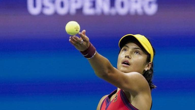 Trophies awarded after win for Raducanu over Fernandez in US Open final ...
