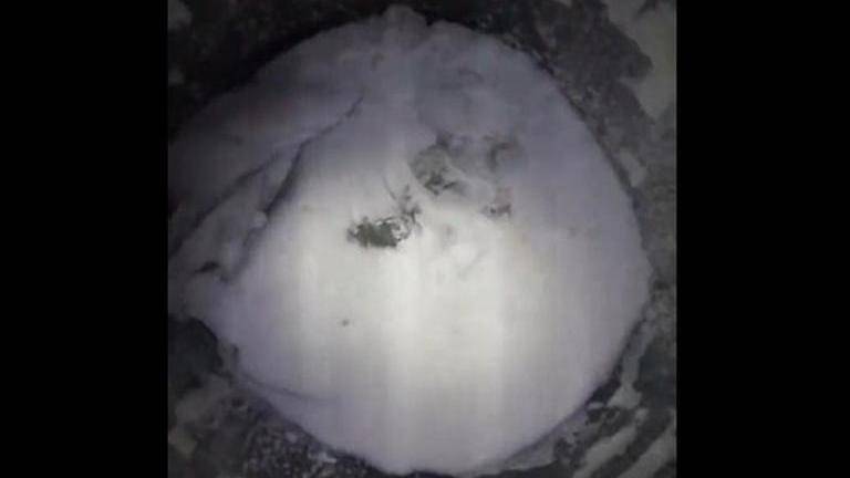 Expert lowers camera 93 meters into Antarctic hole, finds ice aged 20 ...