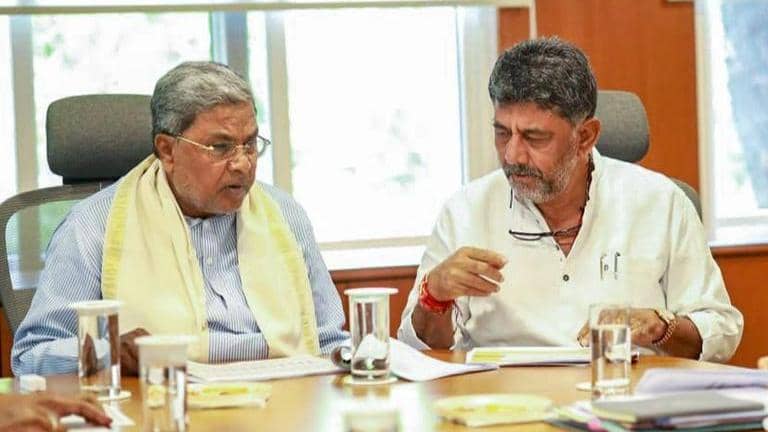 Karnataka Congress MLAs told to work towards winning 20 Lok Sabha seats ...