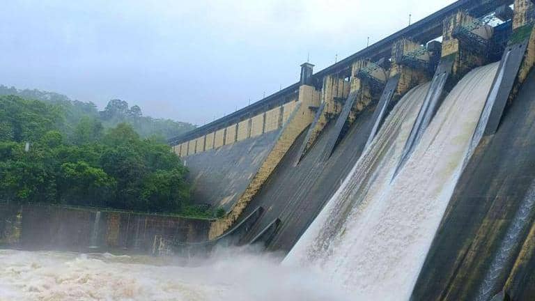 Water Level in Mumbai lakes: Mumbai's Modak Sagar lake overflows after ...