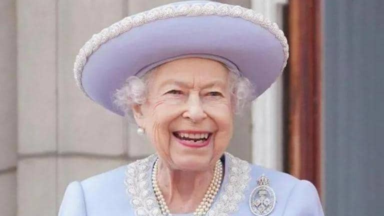 Queen Elizabeth, UK's longest-serving monarch, died of 'old age', says ...