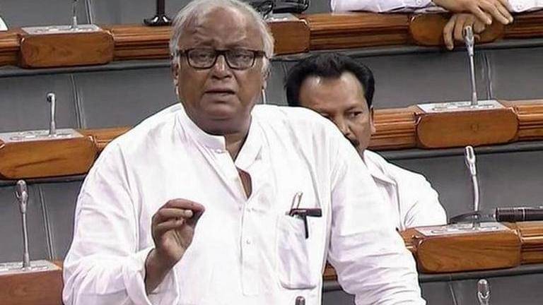 TMC slams Centre for announcing lockdown extension without clarifying COVID-19 situation ...