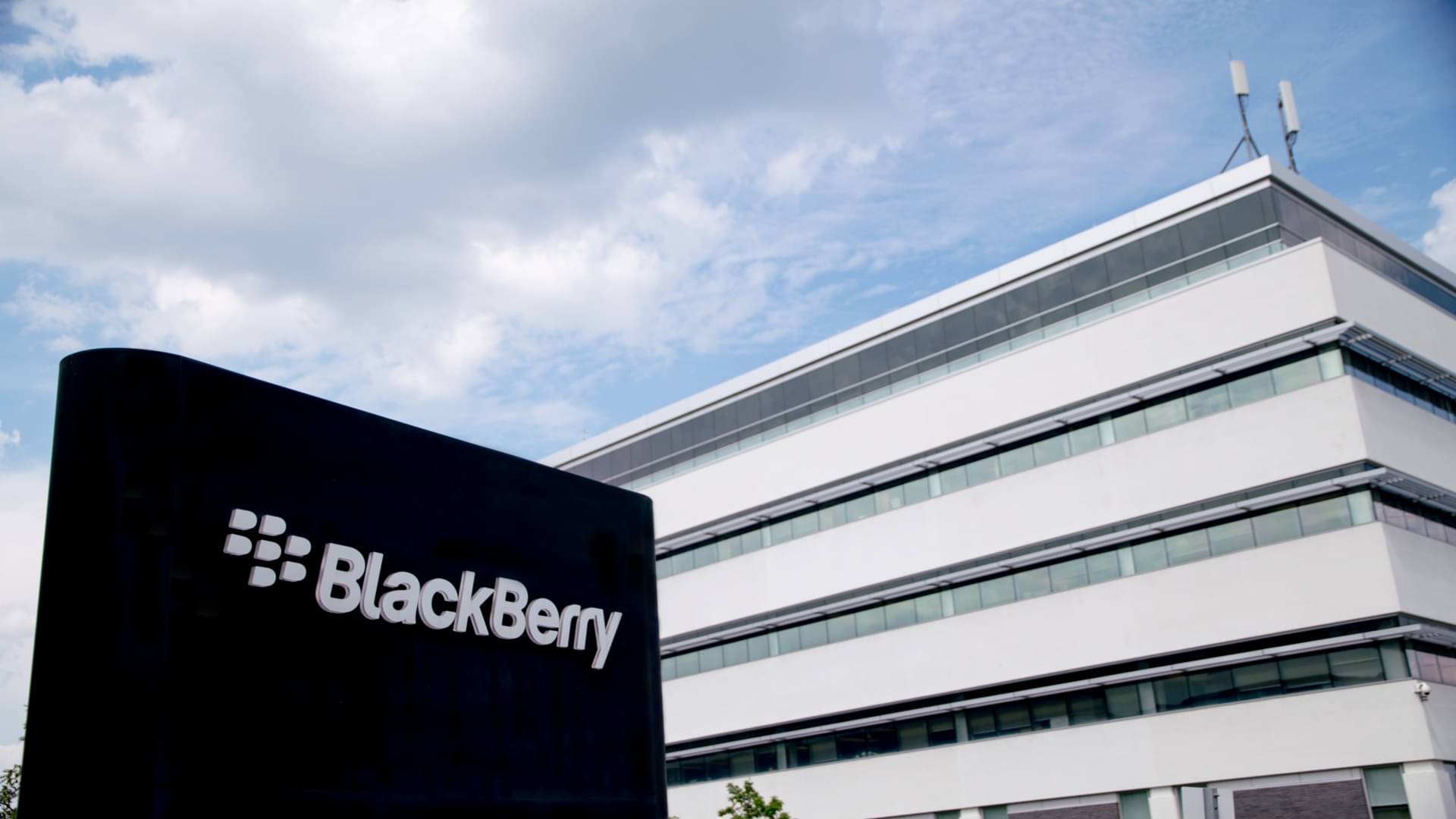 BlackBerry posts profit on back of cybersecurity services demand ...