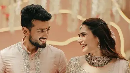 Inside Kalidas Jayaram, Tarini Kalingarayar's dreamy engagement ...