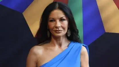 Sameera Reddy enjoys an eventful outing with Catherine Zeta-Jones in ...