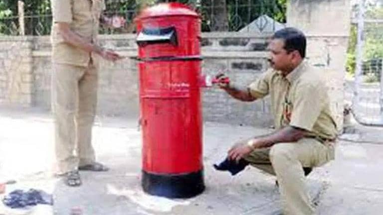Maharashtra & Goa Circle celebrating National Postal Week | Republic World