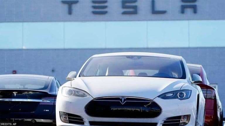Tesla sales drop sharply in China, faces high competition from Chinese ...