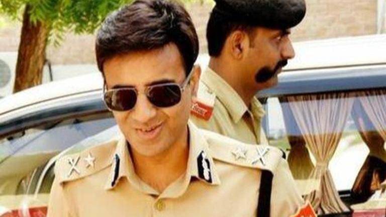 IPS officer of Bihar cadre Amit Lodha booked by vigilance unit over ...