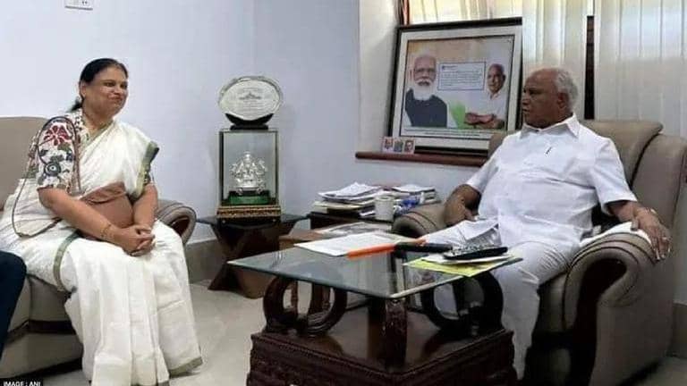 Congress veteran Kagodu Thimmappa says his daughter 'stabbed him in ...