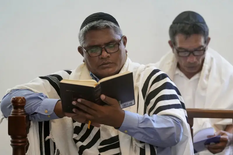 Jewish communities grieve amid conflict in Israel | Republic World