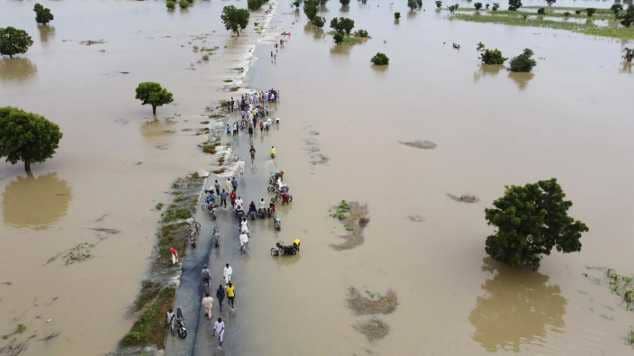Flooding in Saryu River Disrupts National Highway in UP's Ballia ...