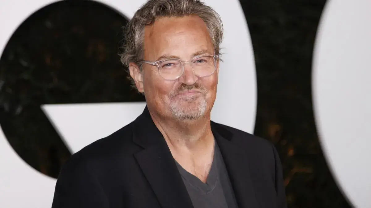 Matthew Perry Death: Disturbing Texts, Close Aides Involved, Arrests ...