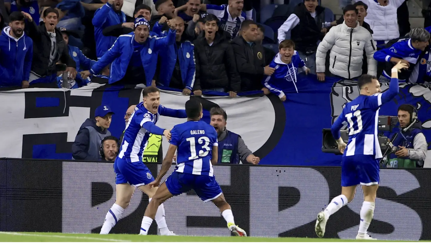 Porto beats Arsenal 1-0 with stoppage-time goal by Galeno in Champions ...
