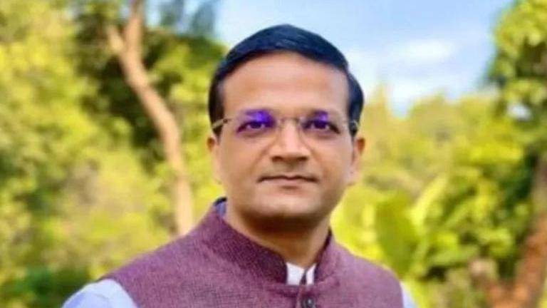 Jharkhand: ED investigates IAS Chhavi Ranjan in illegal land deals case ...