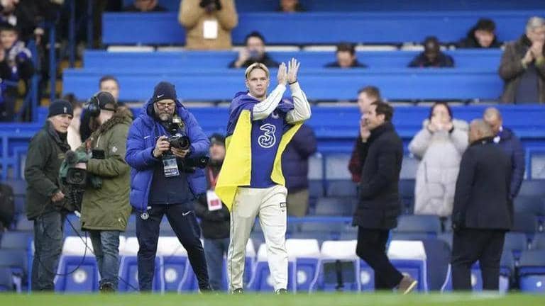 Mykhailo Mudryk shares Chelsea fans' chant to troll Arsenal : 'Have ...