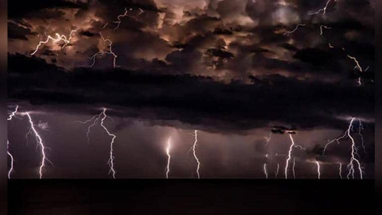 Lightning in Bangladesh kills 16 people on their way to a wedding party ...